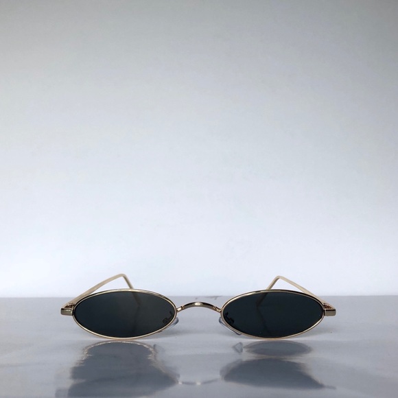 Accessories | Retro Small Round Frame Vintage Sunglasses | Poshmark